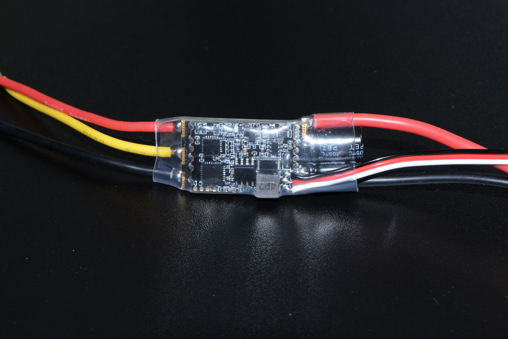 RevvitRC 50A AM32 ESC with 7.4V/8.4V BEC – Just 'Cuz Robotics
